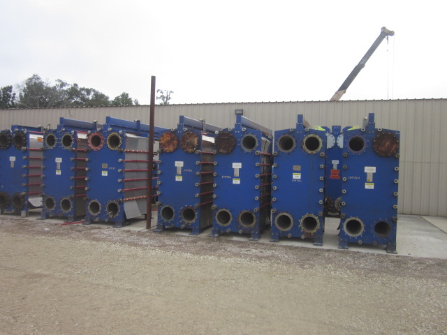 5090 sq.ft., Alfa-Laval, M30-FG, 259 plates, 150 psi, 40mm plate size ...