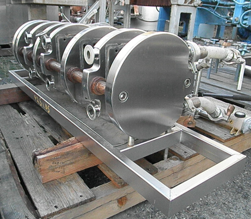 10" Sartorius, Plate & Frame Filter, 1" thick plate, (10) openings, 7 ...