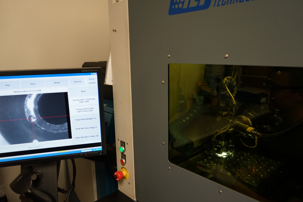 ILT #112975, Laser Welding Workstation, GSI JK300PS YAG Laser ...