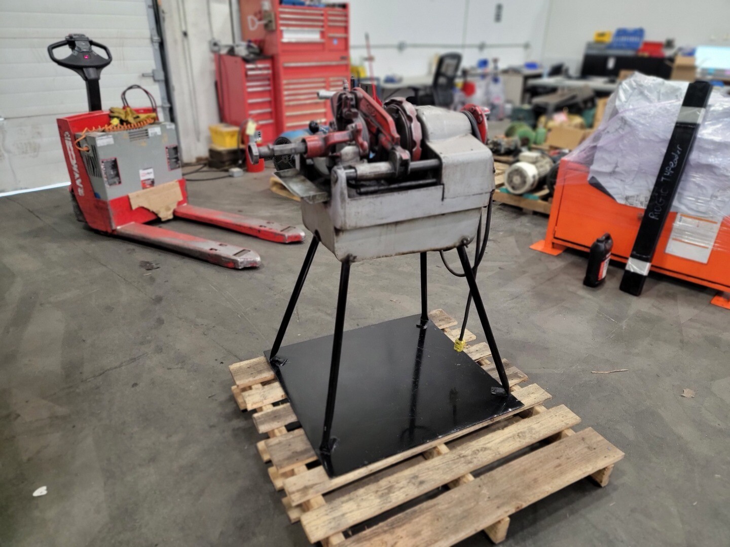 1/4" -2" Wheeler-Rex #6390, pipe threader machine, 120 V., 1-phase, 9 ...