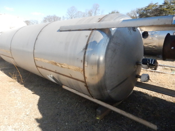 4000 gallon K & E Fabricating, 316L Stainless Steel tank, approx 72 ...