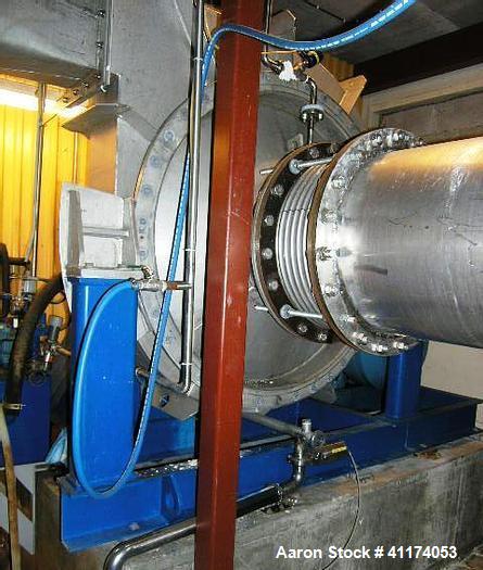MVR Falling Film Vacuum Evaporator, 4000-4200 kg/hr. Water Evaporation ...