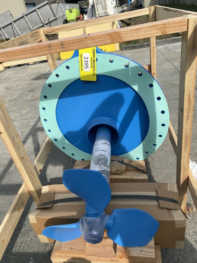 3 HP Jensen #620-5, Side Entry Mixer, 2.4' L shaft from flange, 18" dia ...