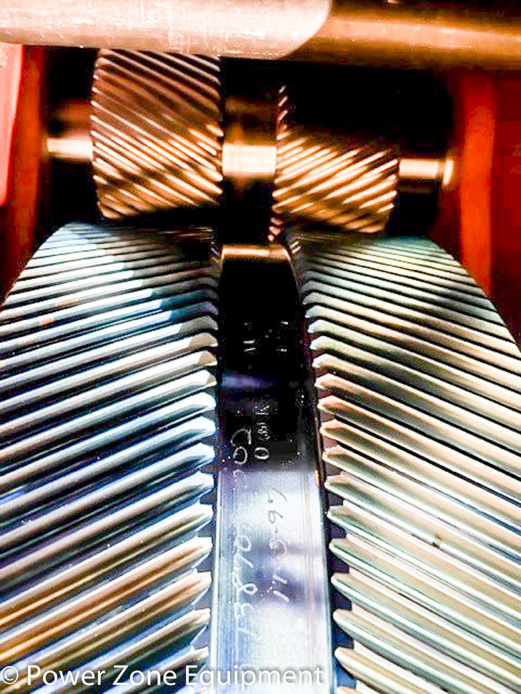 4263 HP @ 1785 RPM, Lufkin #N1400C, parallel shaft gearbox, 6020 RPM ...