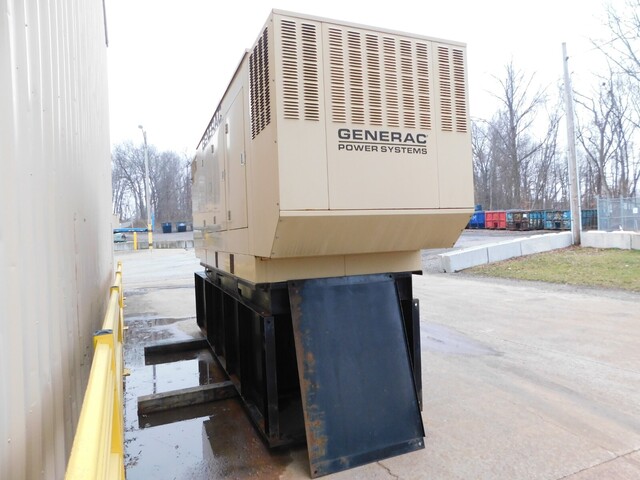 400 KW Generac #SD400, diesel generator, 601.4 amp, 277/480 Volts For ...