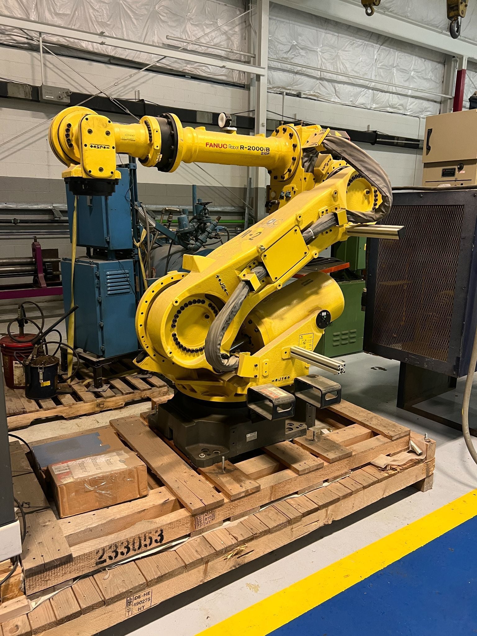 Fanuc, R-2000iB/210F, CNC Robot, 463 lb. payload, 104.53" horizontal ...