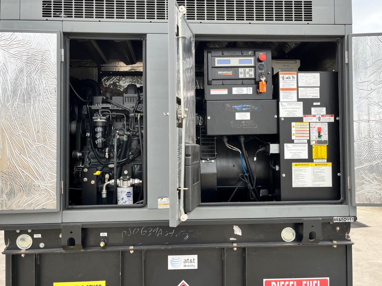 48 KW Generac #0060720, diesel generator set, 120/240 Volts, 1-phase ...