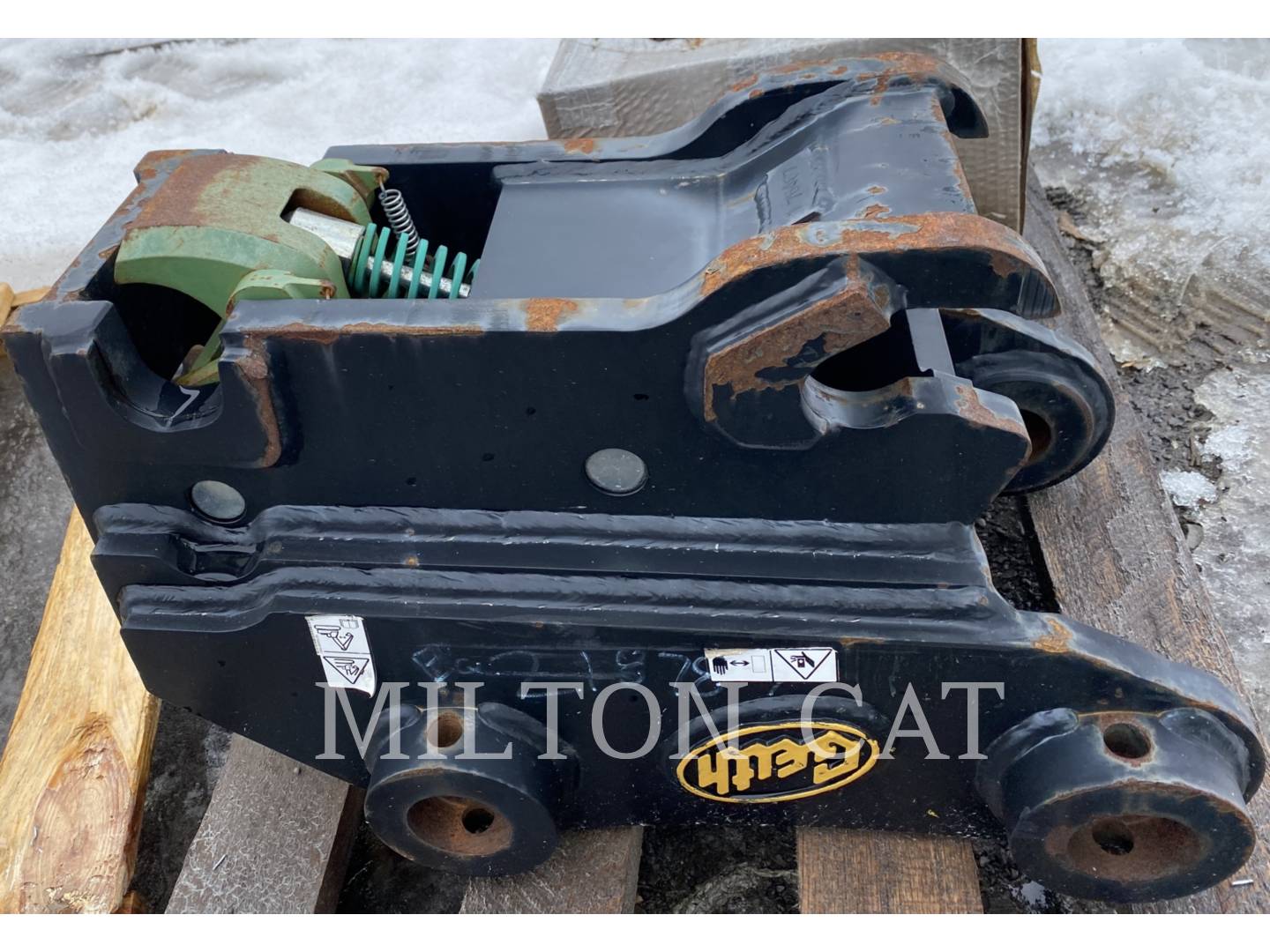 Geith Inc. 308 TO DEERE 80 MANUAL COUPLER, Quick Coupler, S/N: 1076467 ...