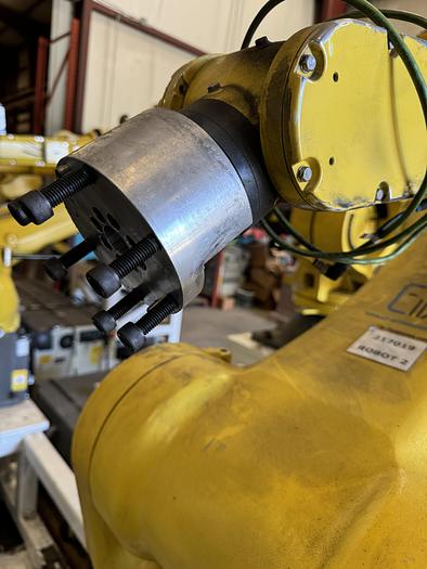 Fanuc, m- 20ib/25, 6-Axis robot, R-30iB controller, 25 Kg payload ...