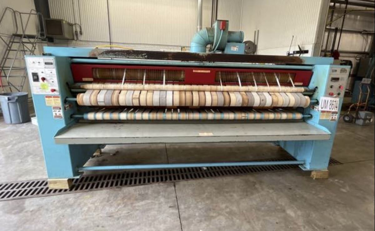 20" x 110" Chicago #TGL20-110R, Propane 3P Flatwork Ironer Folder, 2385000 BTU/hr., 2.41 HP, 208 ...