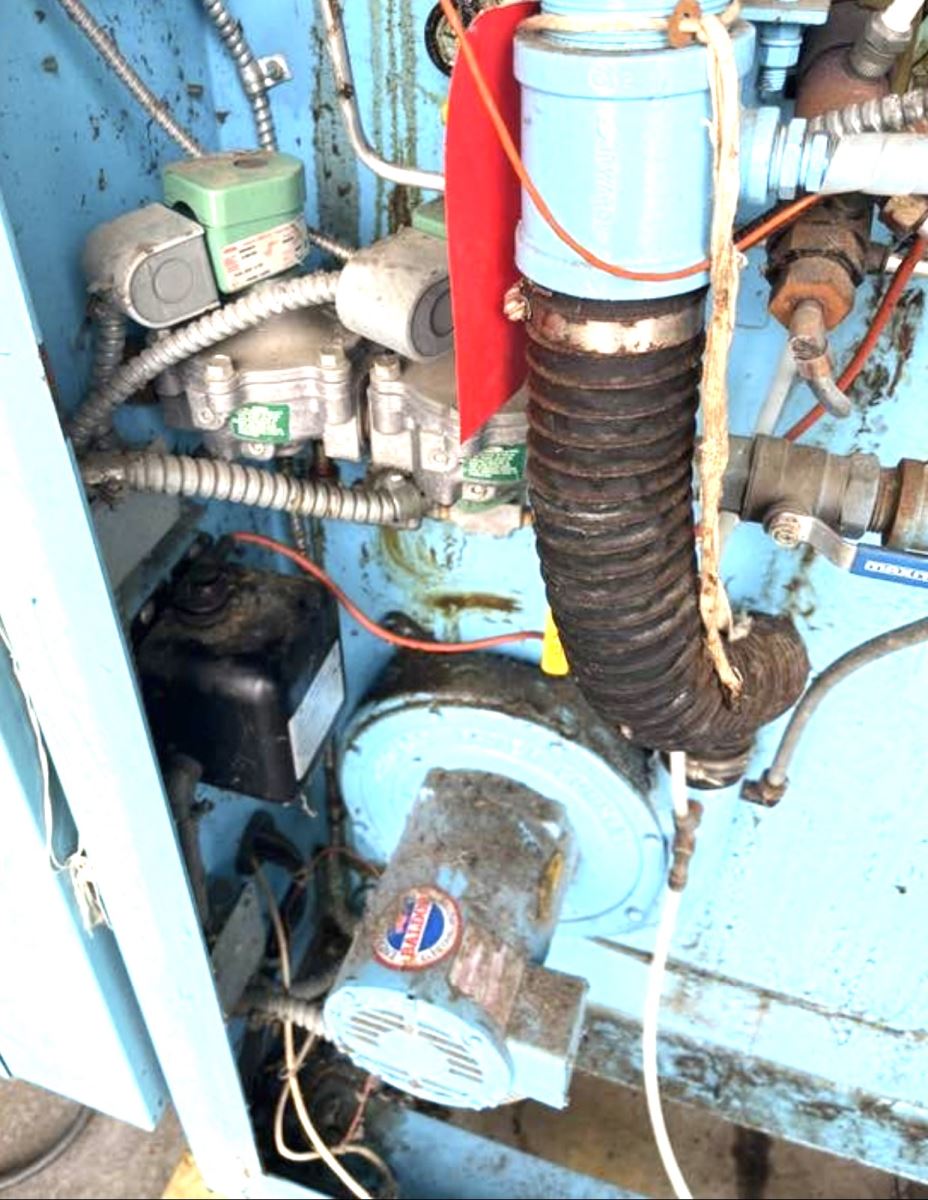 20" x 110" Chicago #TGL20-110R, Propane 3P Flatwork Ironer Folder, 2385000 BTU/hr., 2.41 HP, 208 ...