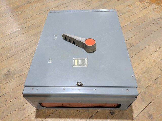 600 Amp. Federal Pacific, QMQB-7036, Fusible QMQB Panelboard Switch ...