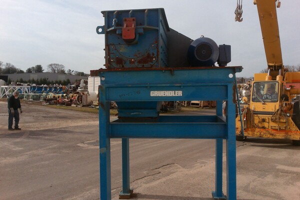 Gruendler #2448, lump breaker, 50 HP, includes extended steel base ...