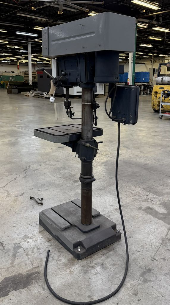 17" Rockwell #17-600, variable speed drill press, #2MT taper, 1 HP, 230 ...