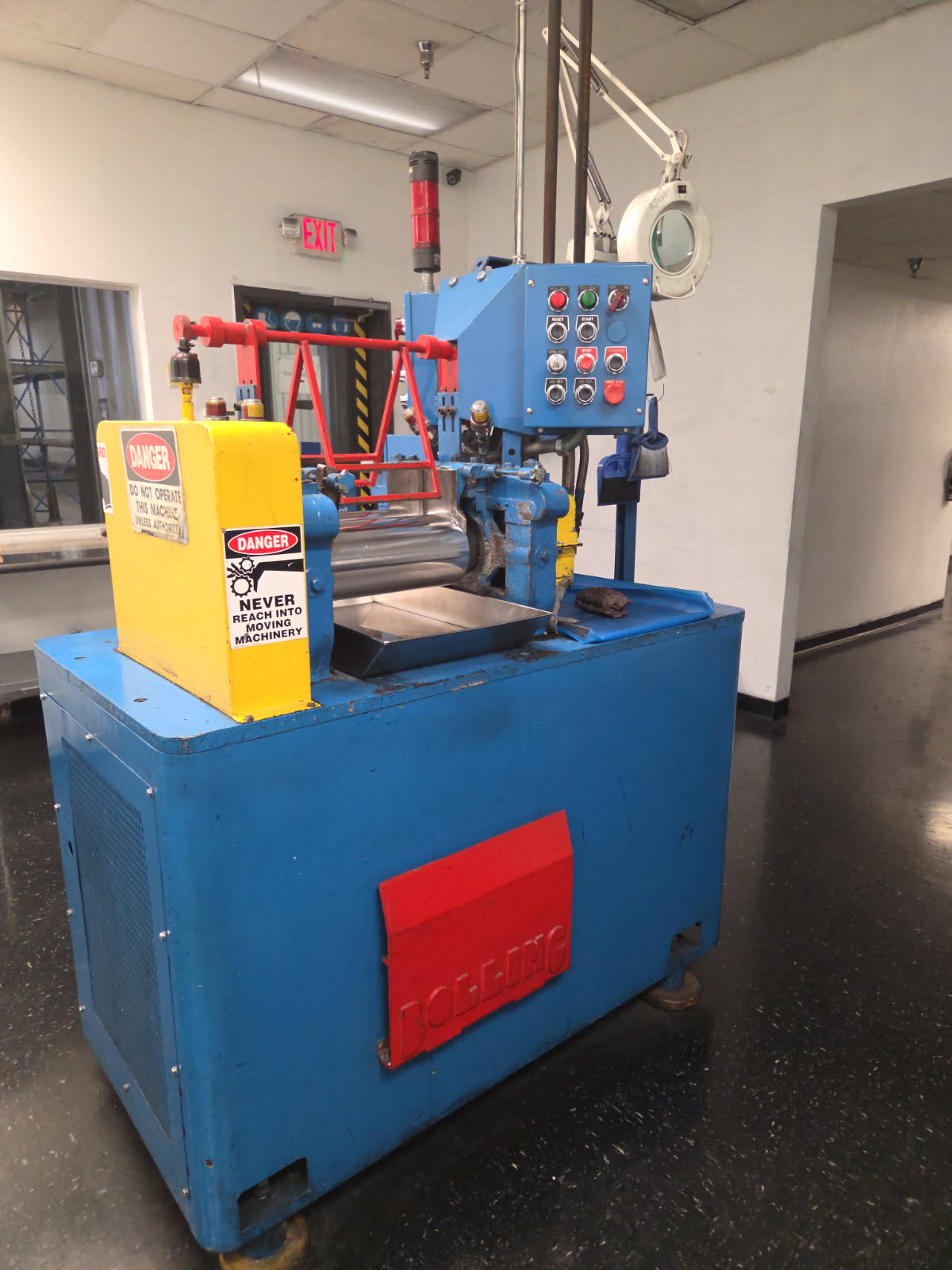 6" x 13" Bolling, lab mill, cabinet style, under slung triple chain ...