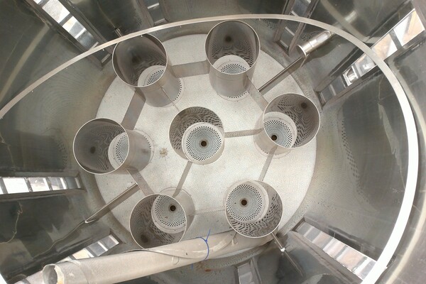 Glatt #GPCG300/500, Fluid Bed Dryer/Coater, 875 liter capacity, (2) 46 ...