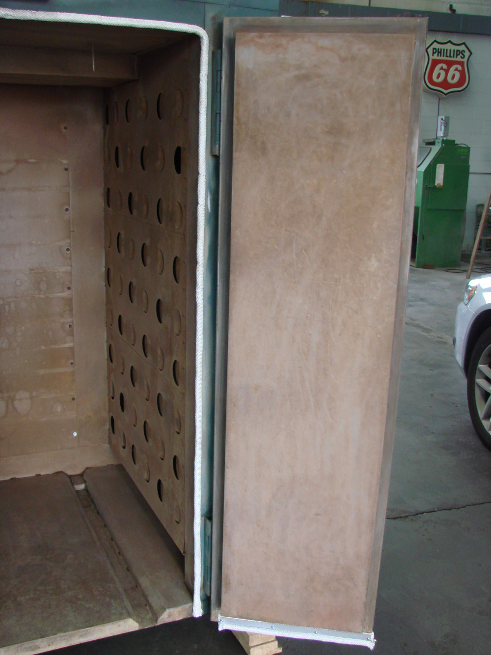 36" width x 60" H x 36" L Grieve #TAH-500, gas fired, horizontal air ...