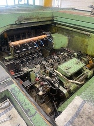 Sakamura #BPF-540, 6 station, 5 die parts former with universal ...