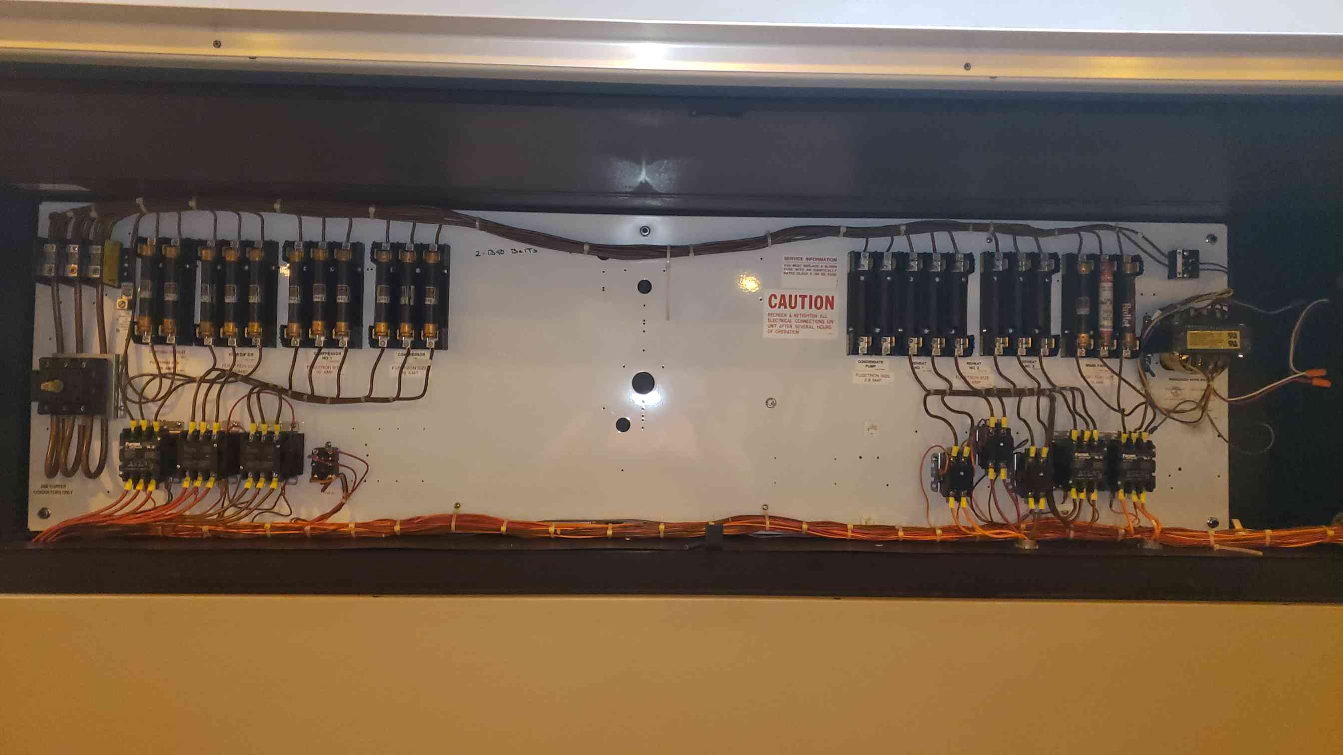 20 Ton, Liebert UH245A, Upflow CRAC, Air Cooled For Sale | Surplus Record