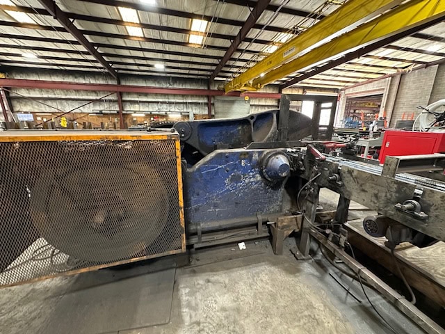 24" Canton #22A, alligator shear, right hand, 10 HP, 480 V., air ...