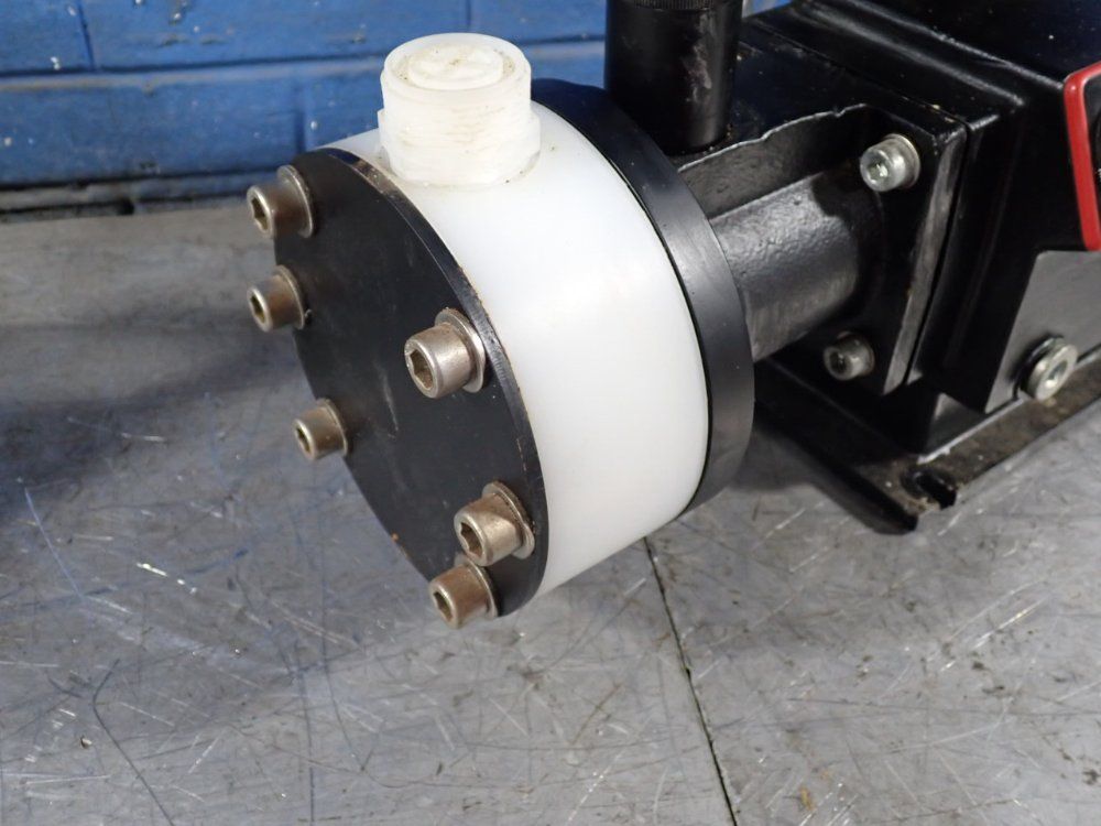 Grundfos #99949801, Diaphragm Dosing Pump, 145 psi, 60 Hz For Sale ...