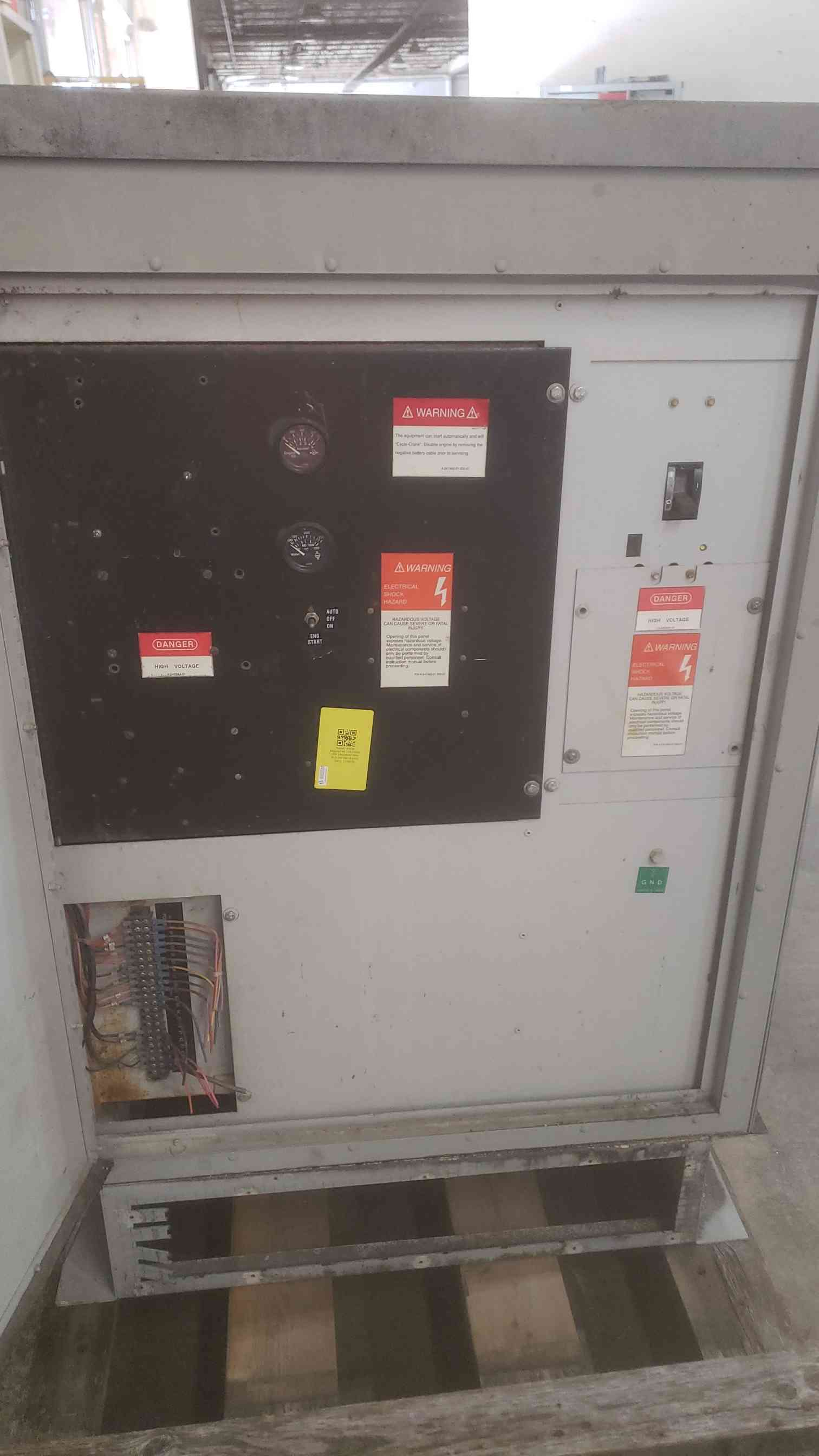 40 KW MagneTek, Nat gas LP Generator, Ford #RLS-500, 1 & 3PH, 661 hours ...