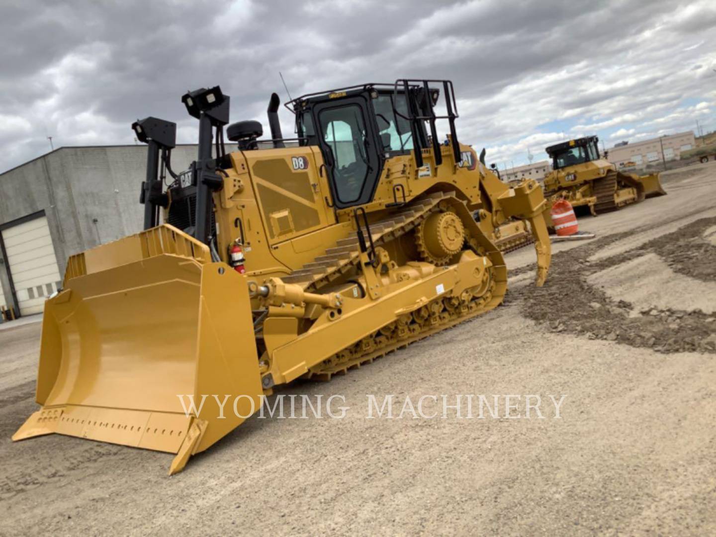Caterpillar D8, Crawler Dozer, 996 hours, S/N: EJS00403, 2025 For Sale ...