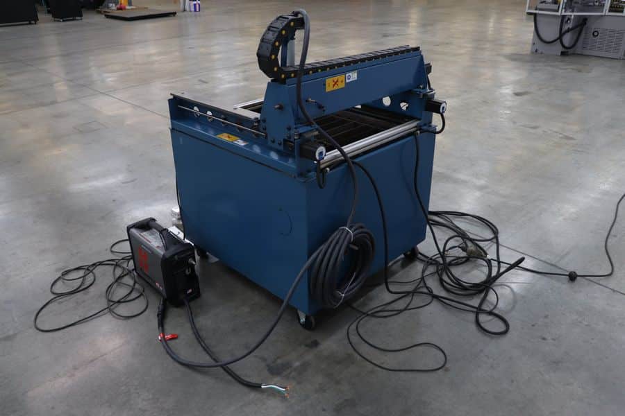 Baileigh #PT-22, CNC plasma table with Hypertherm Powermax 45XP, 2' x 2 ...