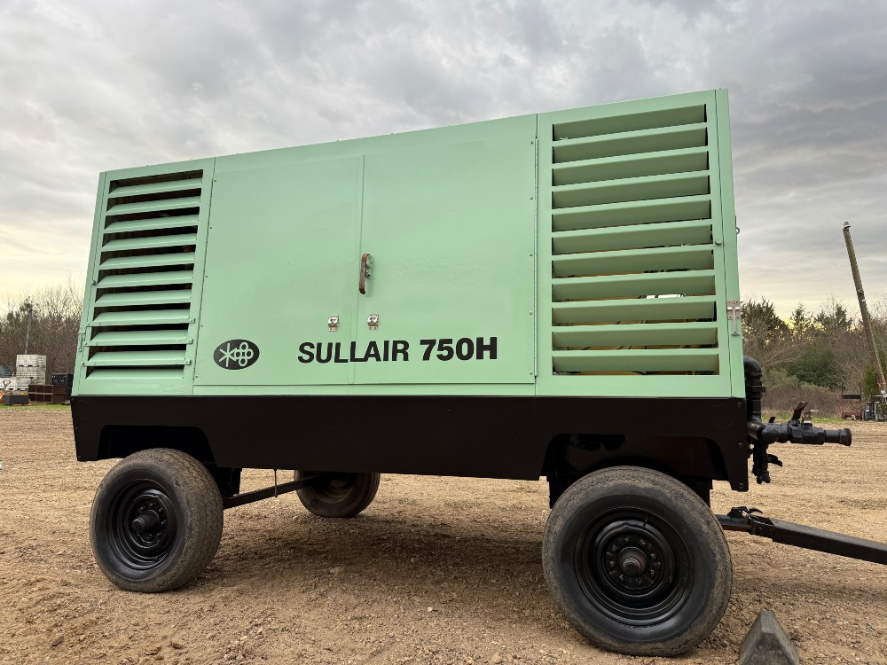 750 cfm, 150 psi, Sullair #750H, portable air compressor, 300 HP For ...