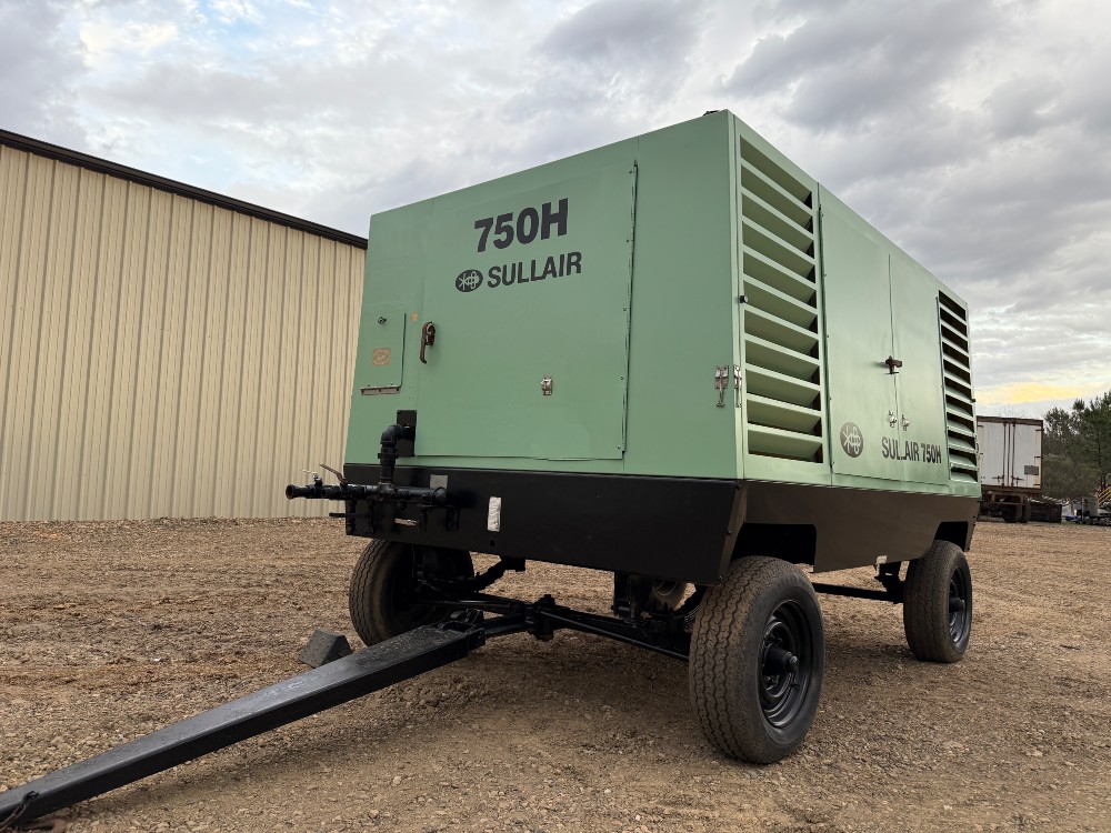 750 cfm, 150 psi, Sullair #750H, portable air compressor, 300 HP For ...