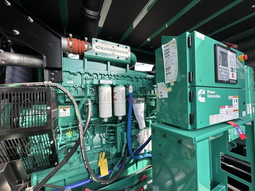 750 KW Cummins #DQCB, diesel generator set, 277/480 Volts, 1220 HP ...