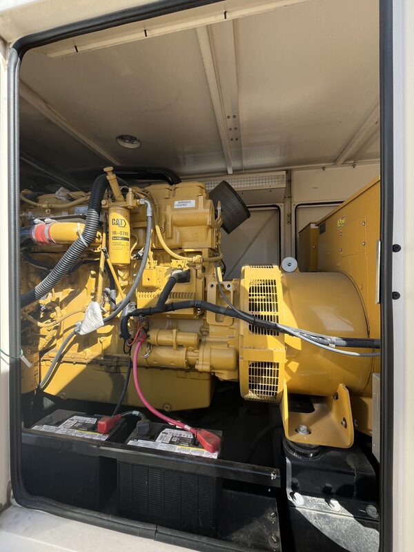 500 KW Caterpillar #C15, diesel generator set, 277/480 Volts, 1800 RPM ...