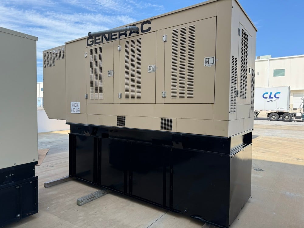 350 KW Generac #SD350, diesel generator set, 100 hours, 12.9L engine ...